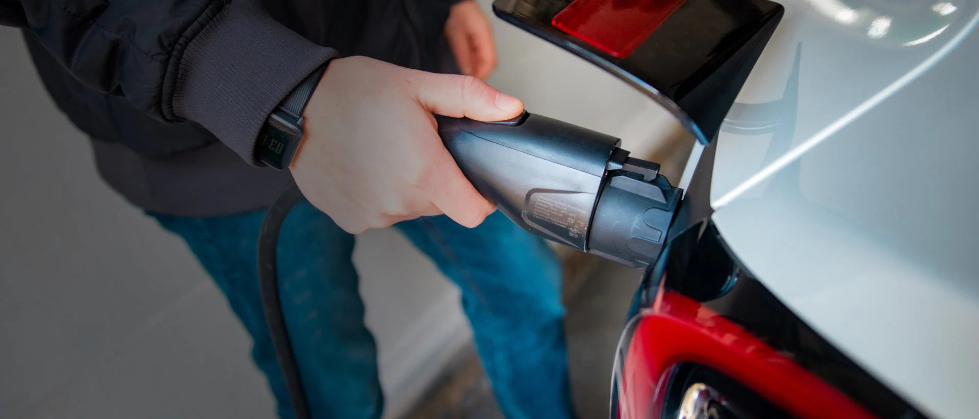 Industrial EV Chargers | Battery Tender®