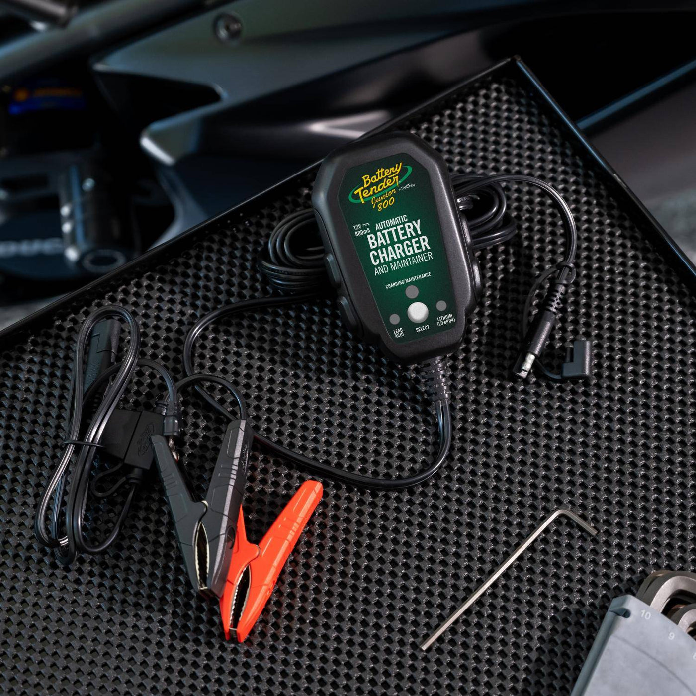 Battery Tender Junior 800mA 12V Selectable Chemistry Battery Charger ...