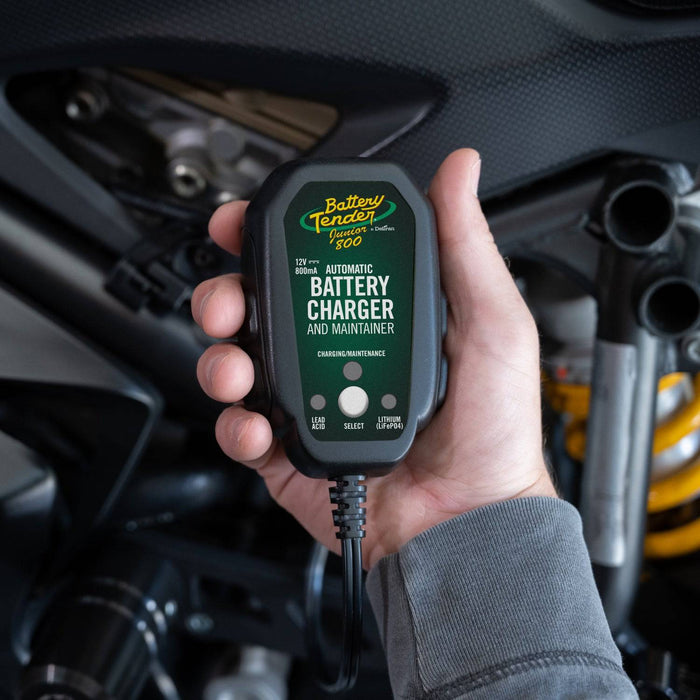 Battery Tender Junior 800mA 12V Selectable Chemistry Battery Charger ...
